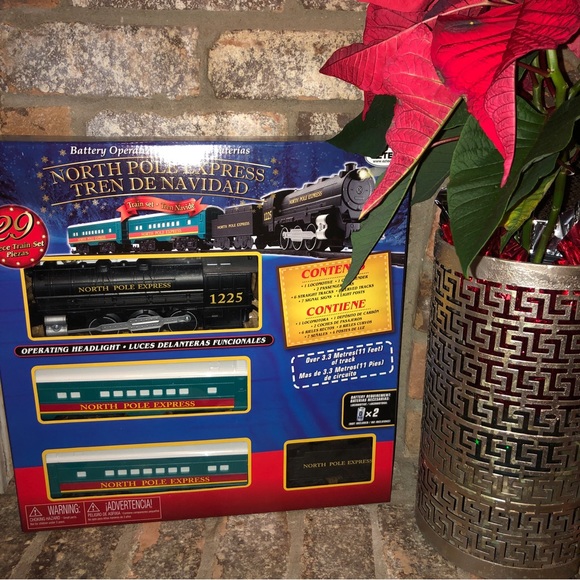 The North Pole | Holiday | The North Pole Express Christmas Train Set ...